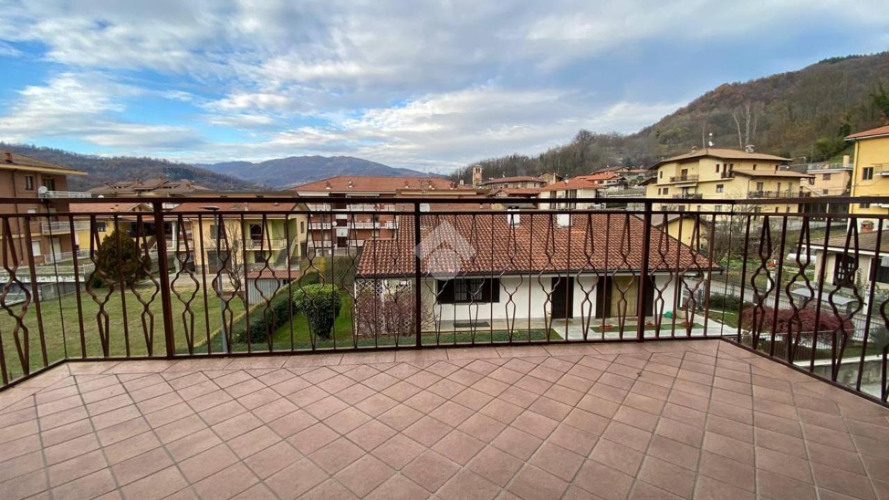 Appartamento in affitto a Rossana