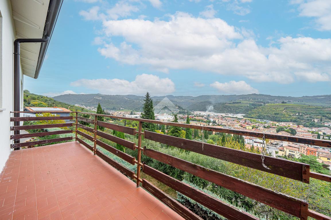 Villa in vendita a Grezzana