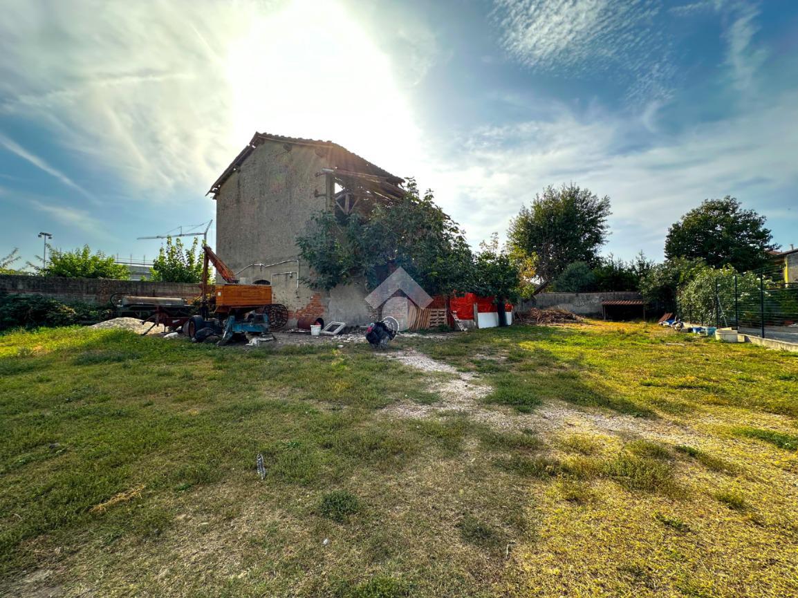 Rustico in vendita a Pompiano