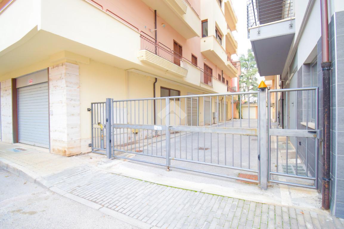 Trilocale in Via Gabriele d'Annunzio 8, L'Aquila