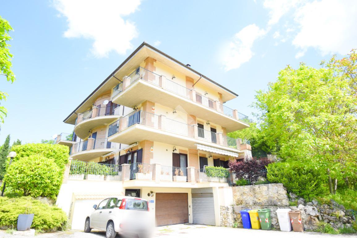 Trilocale in Via Lazio 15, L'Aquila