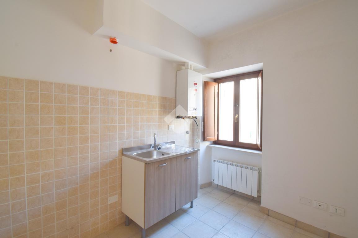 Appartamento in vendita a L'Aquila Foto-5