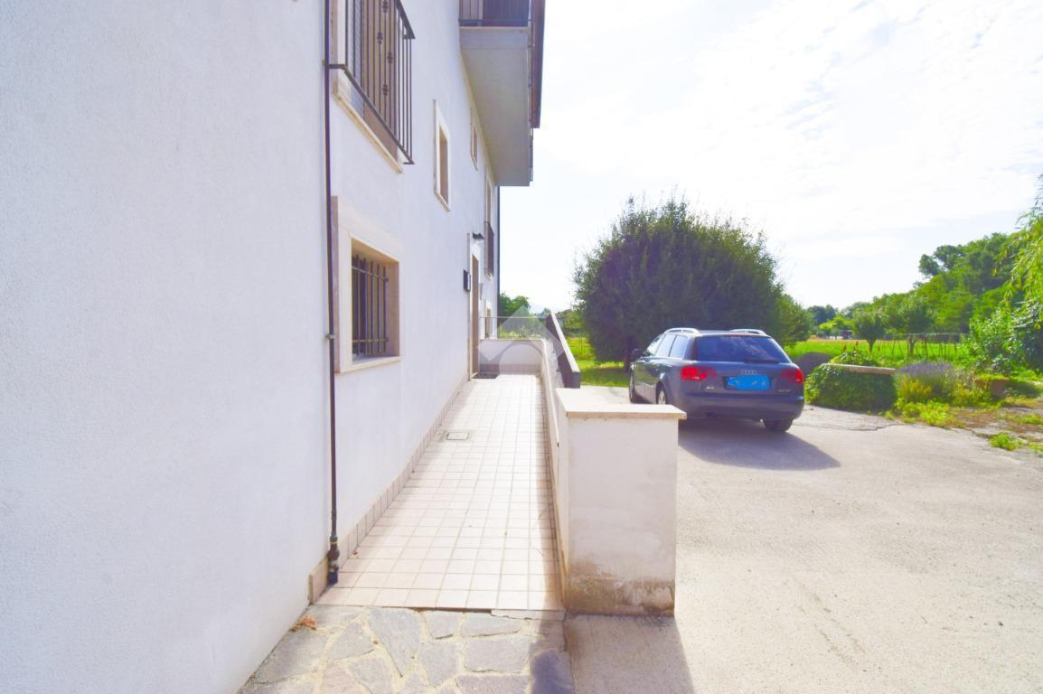 Appartamento in vendita a L'Aquila Foto-3