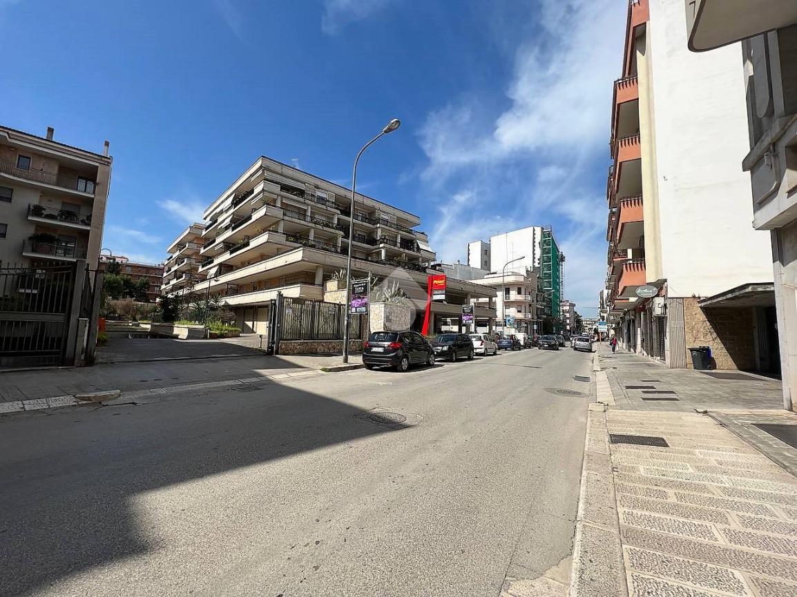 Box in vendita a Andria