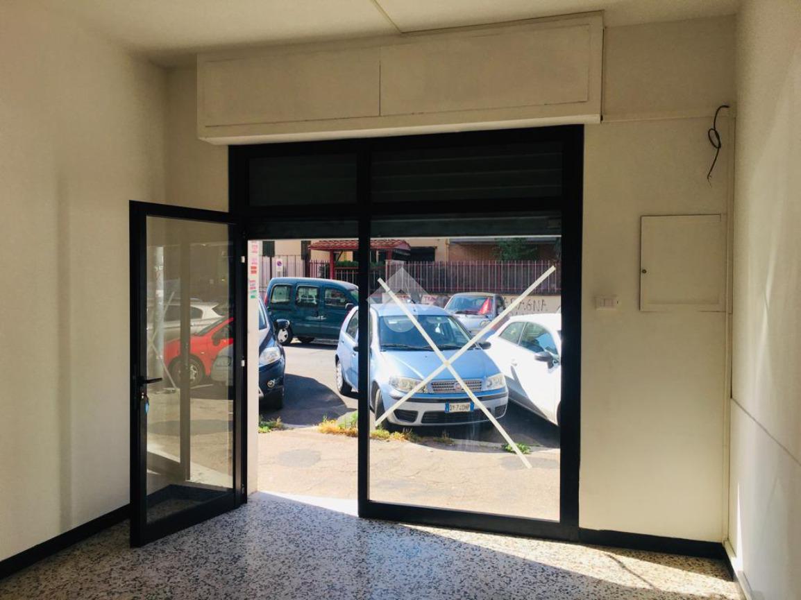 Negozio in affitto a Roma