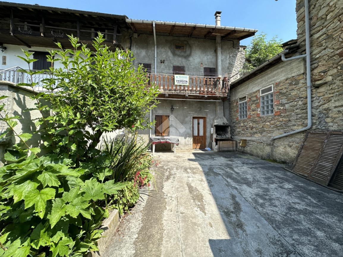 Casa indipendente in vendita a Perosa Argentina