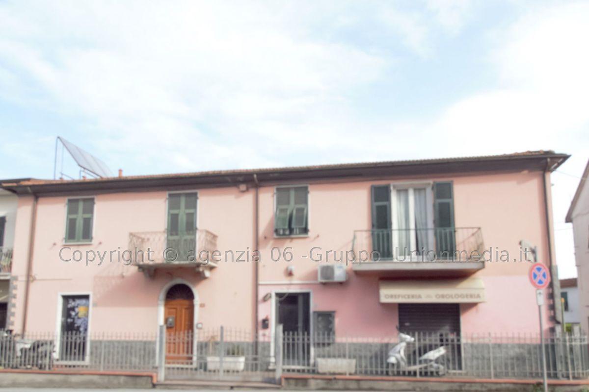 Casa indipendente in vendita a Arcola