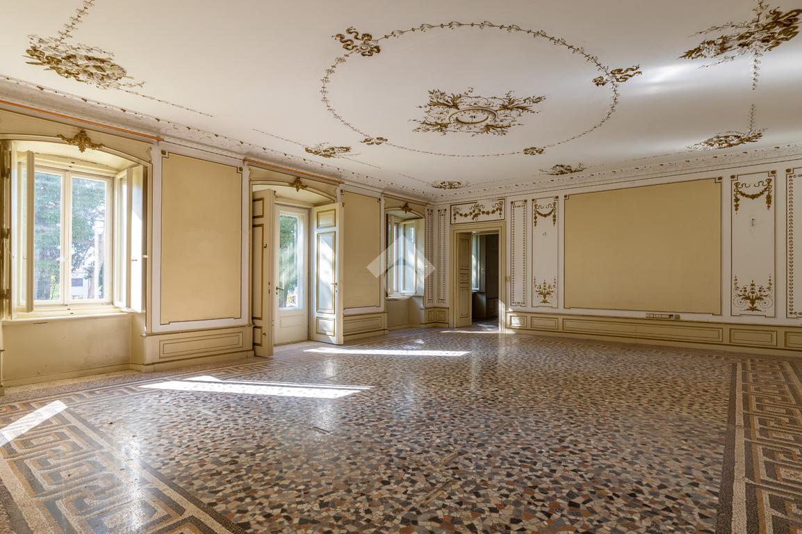 Appartamento in vendita a Trieste