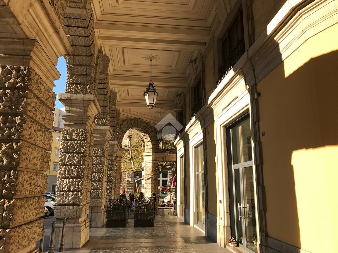 Appartamento in vendita a Trieste