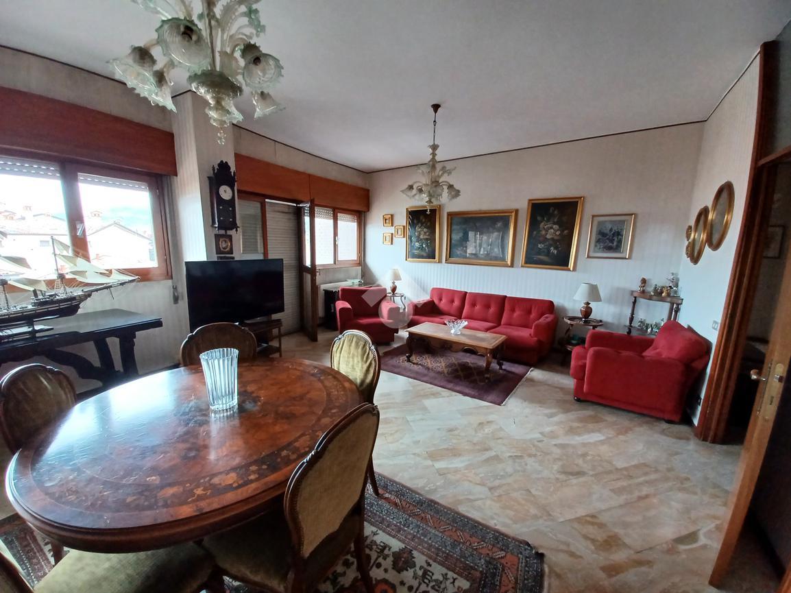 Appartamento in vendita a Bergamo