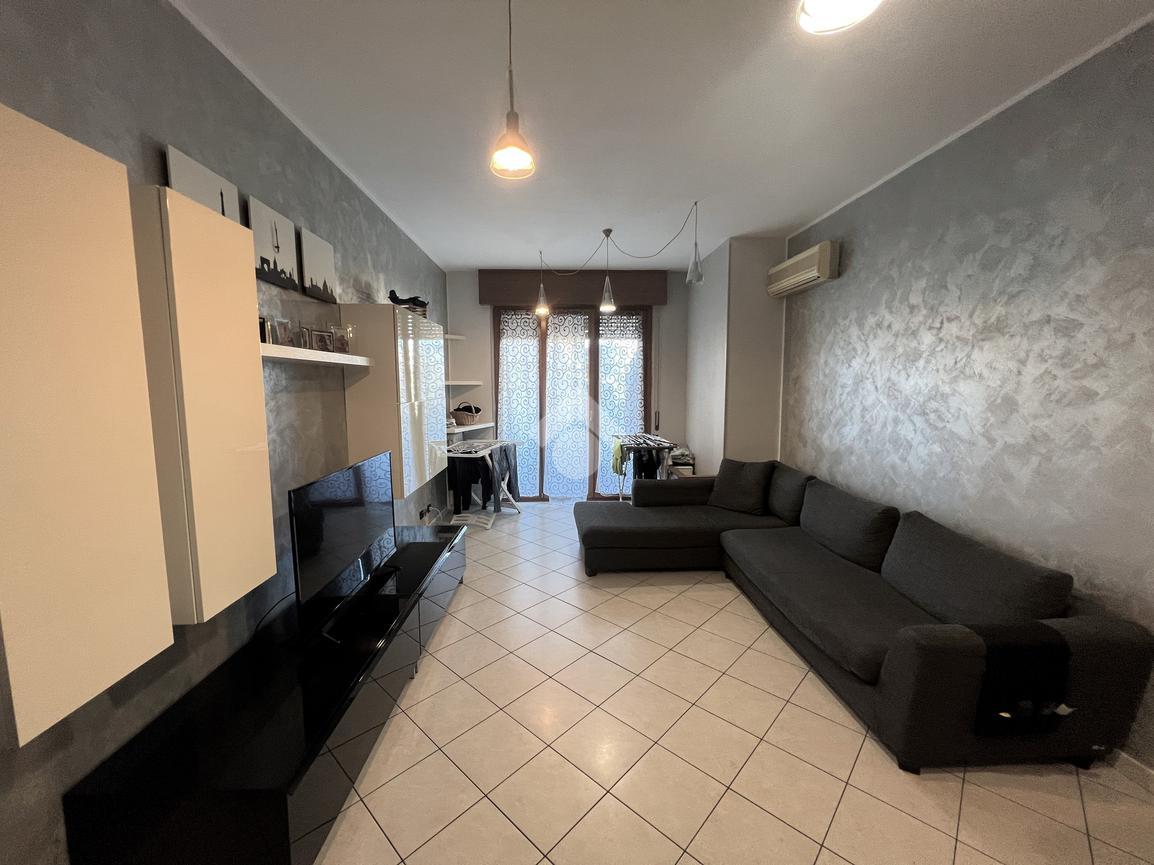 Quadrilocale in Via Bruno Sangalli 1, Monza