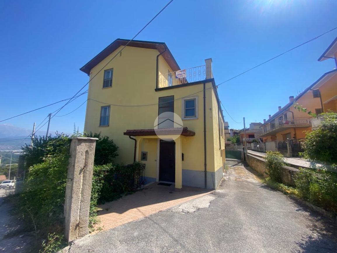 Villa in vendita a L'Aquila