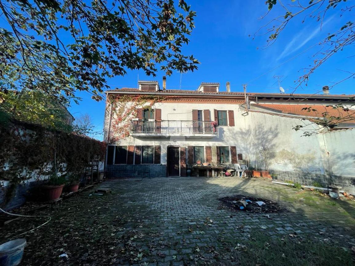 Casa indipendente in vendita a Alessandria