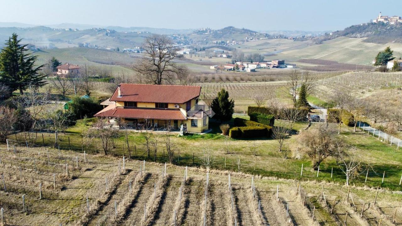 Villa in vendita a San Marzano Oliveto