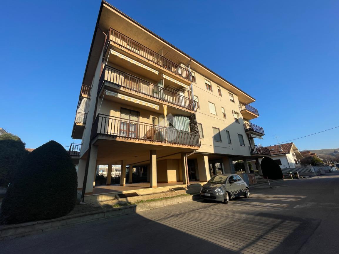 Quadrilocale in Via Carlo Levi 9, Canelli