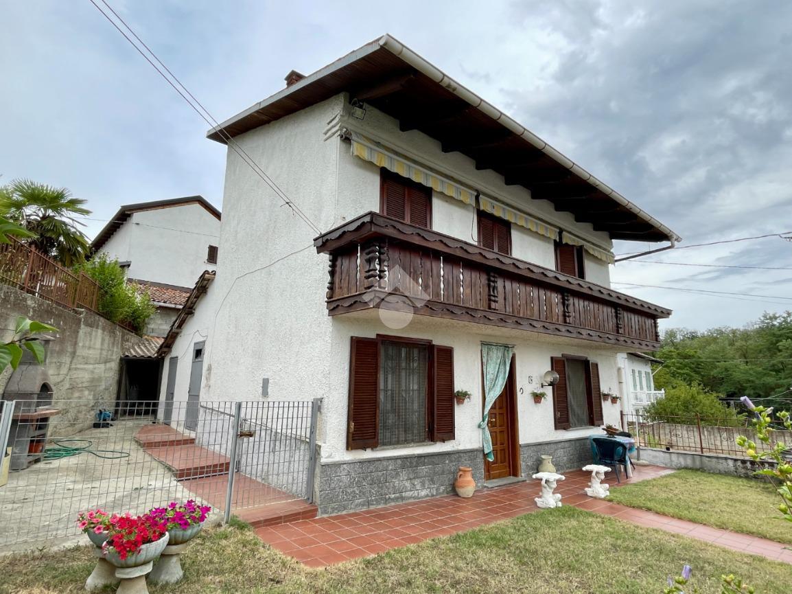 Casa indipendente in vendita a Castelnuovo Belbo