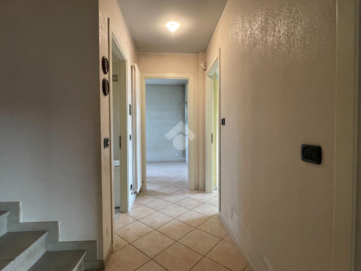 Villa in vendita a Nizza Monferrato Foto-27