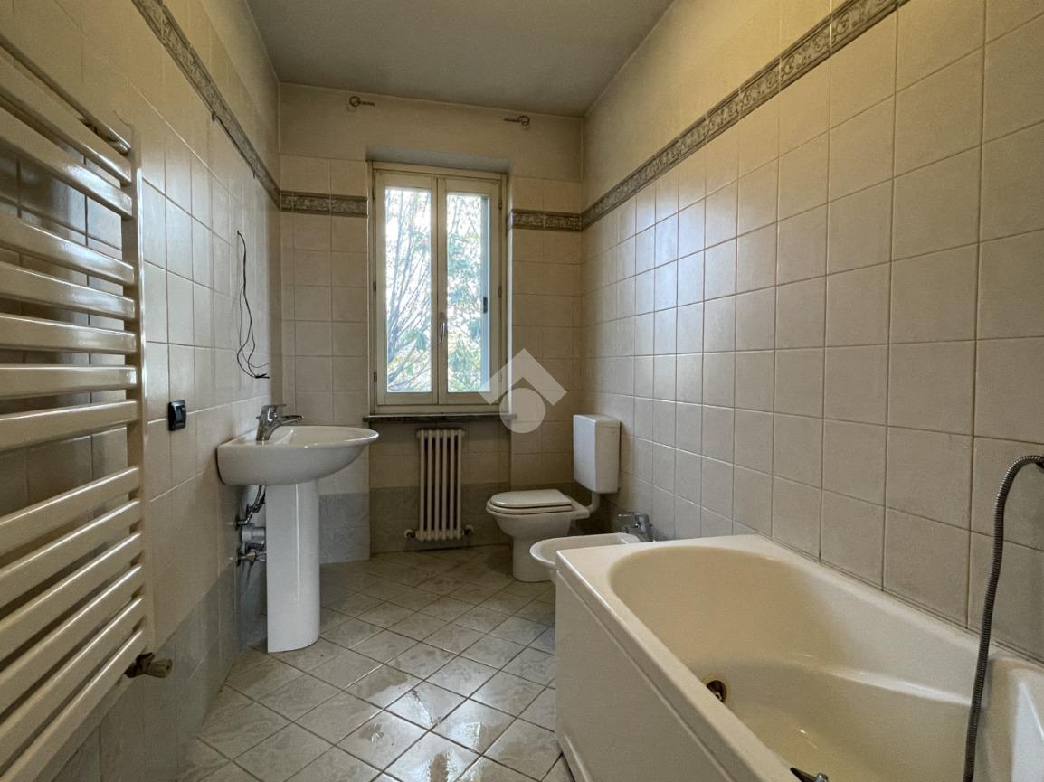 Villa in vendita a Nizza Monferrato Foto-34