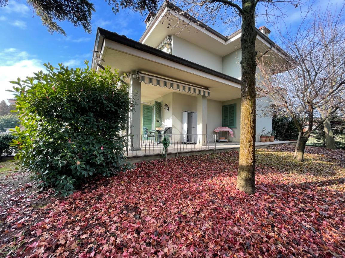 Villa in vendita a Nizza Monferrato Foto-2