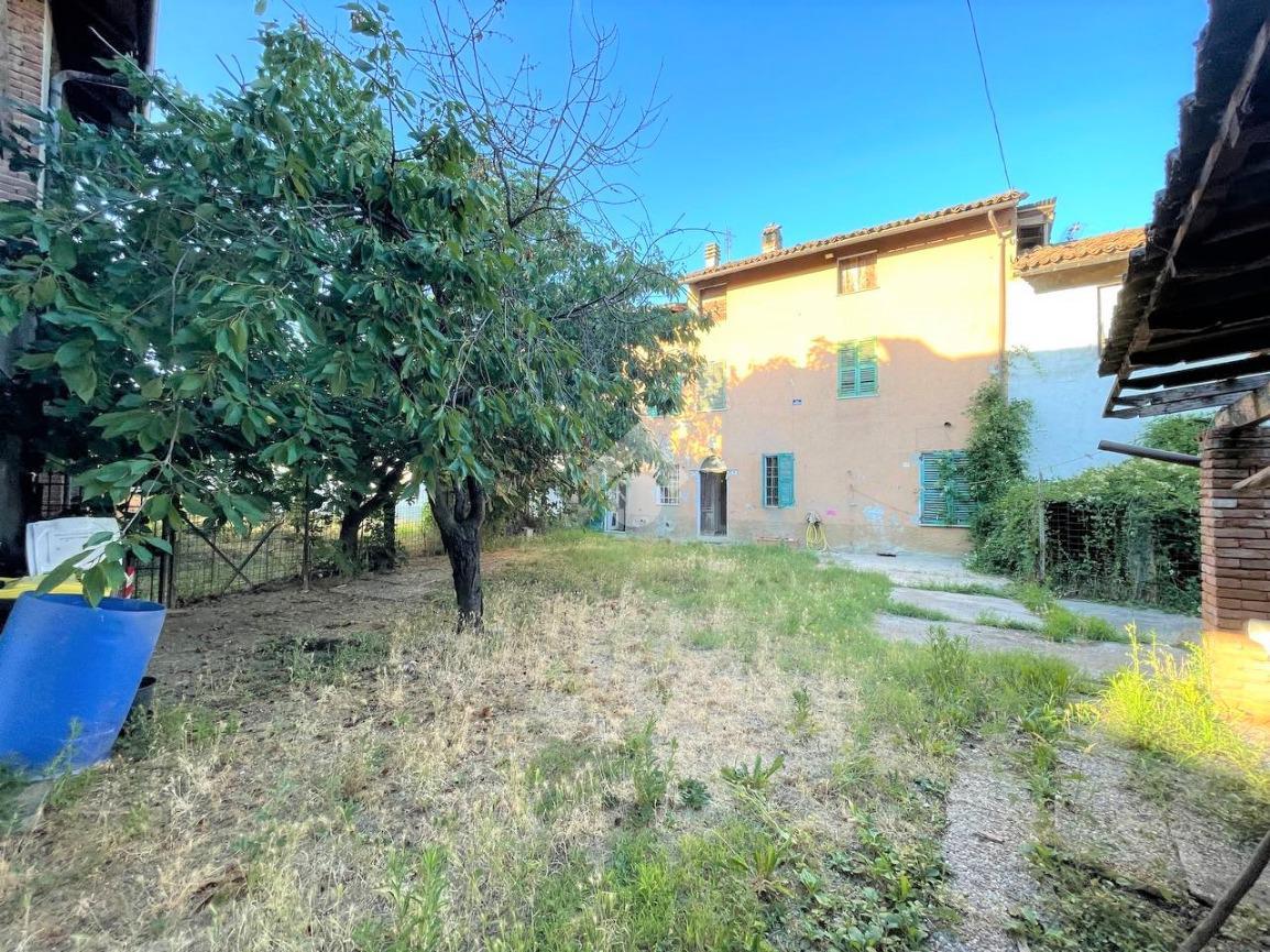 Casa indipendente in vendita a Fresonara