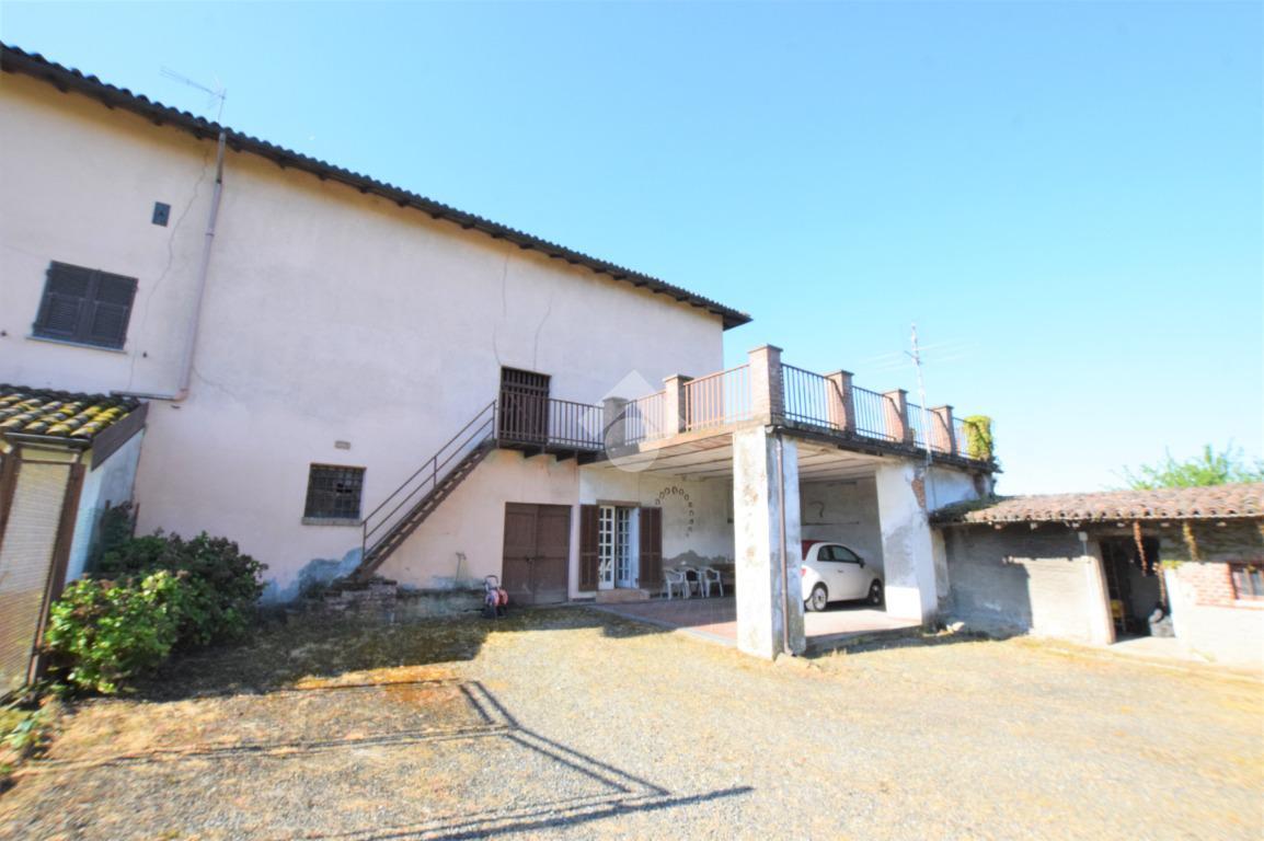 Casa indipendente in vendita a Novi Ligure