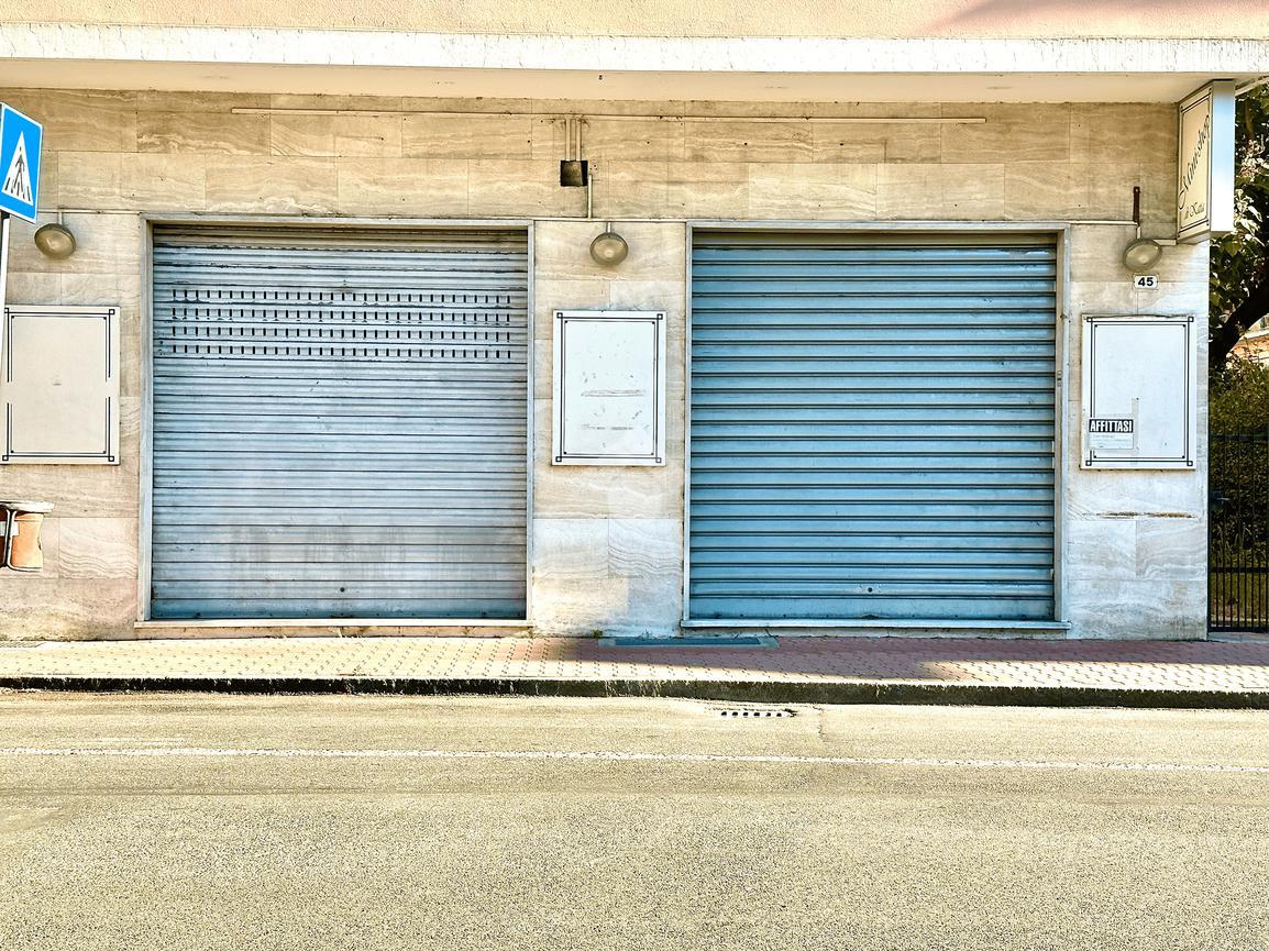 Negozio in vendita a Vignole Borbera