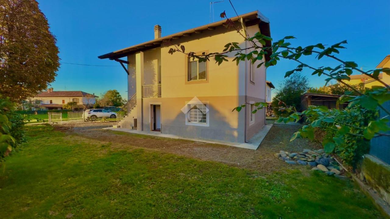 Villa in vendita a Basaluzzo