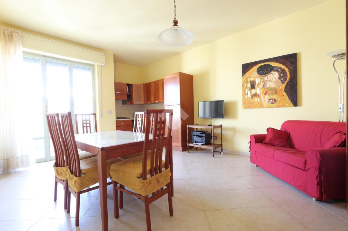 Quadrilocale in Lungomare Italia 14, Martinsicuro