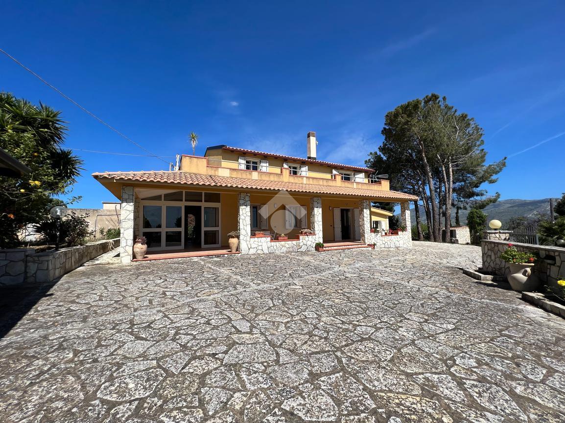Villa in vendita a Calatafimi