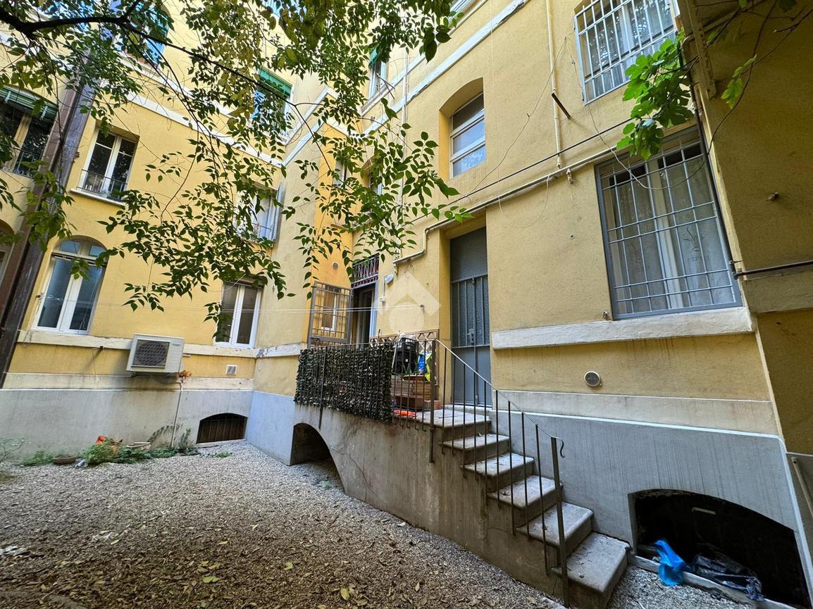 Appartamento in vendita a Bologna