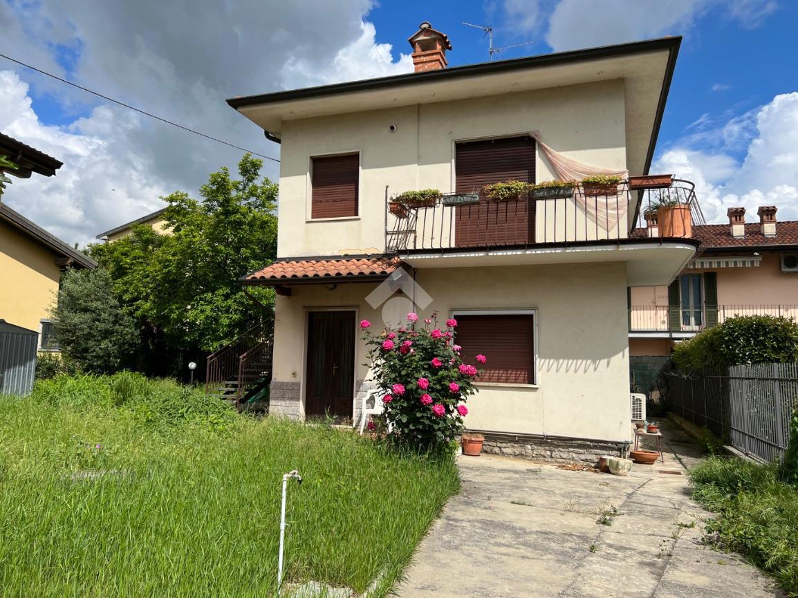 Villa in vendita a Stezzano