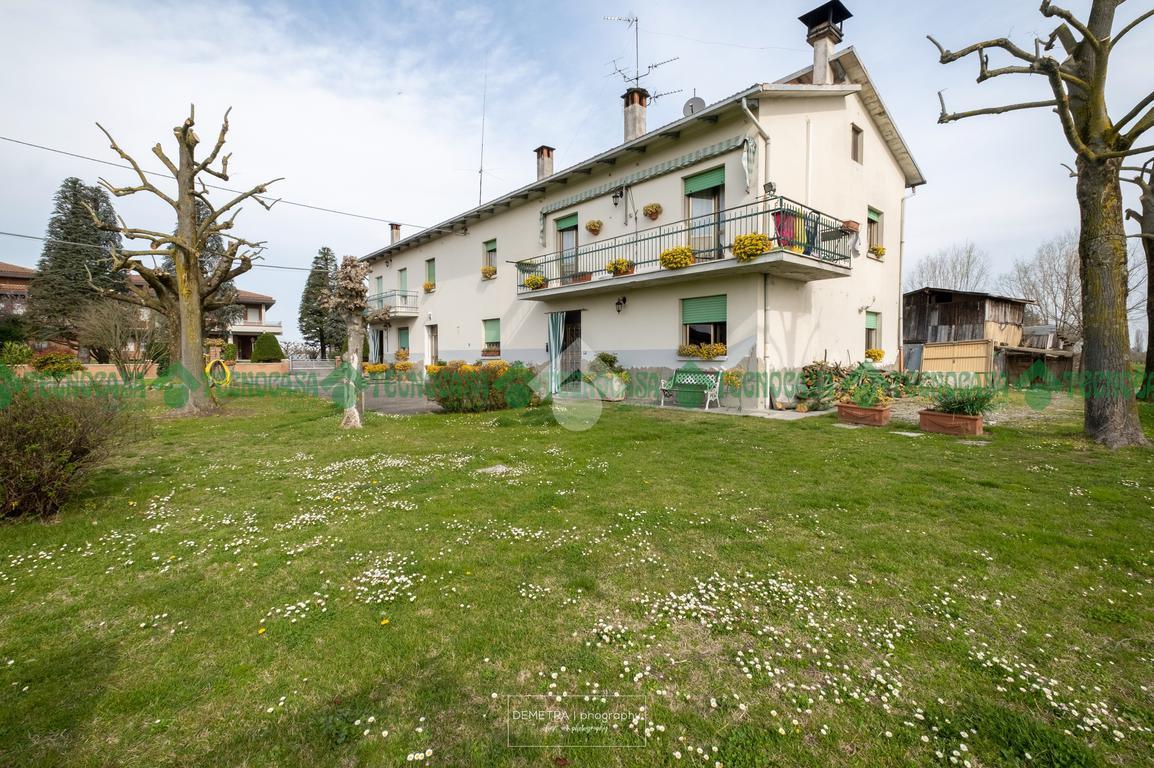 Villa in vendita a Valsamoggia