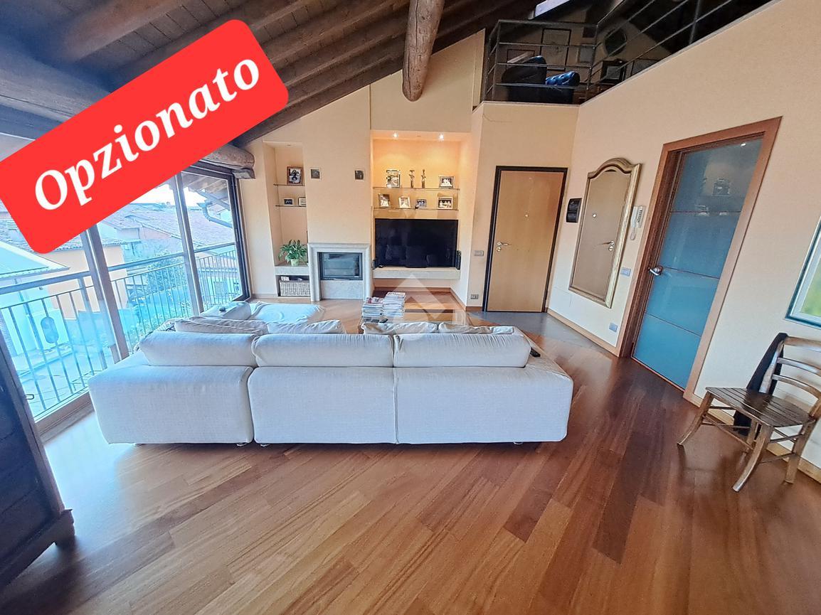 Attico in vendita a Zanica