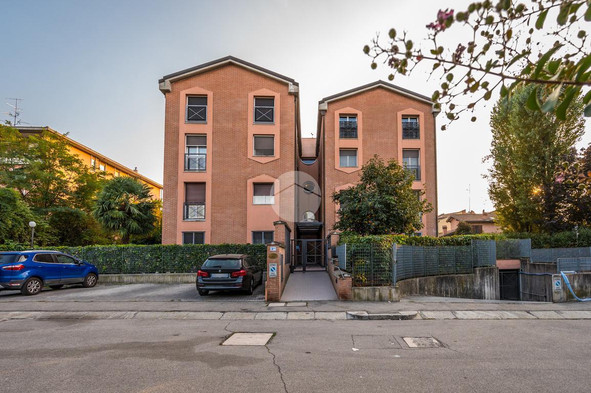 Appartamento in vendita a Zola Predosa