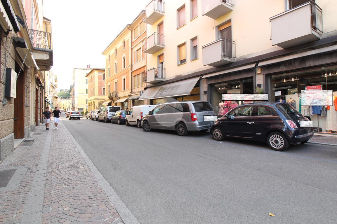Negozio in vendita a Valsamoggia