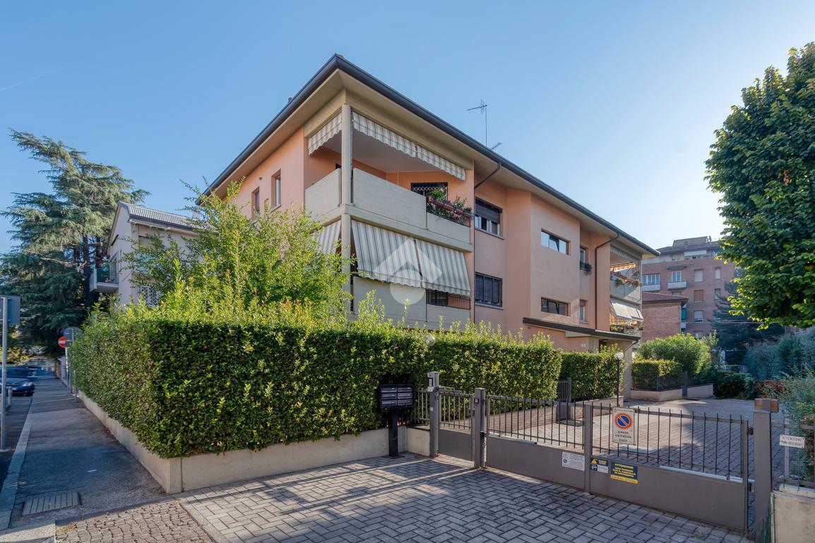 Appartamento in vendita a Bologna