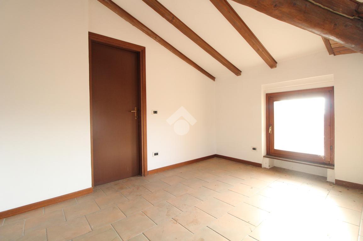 Appartamento in vendita a Seriate