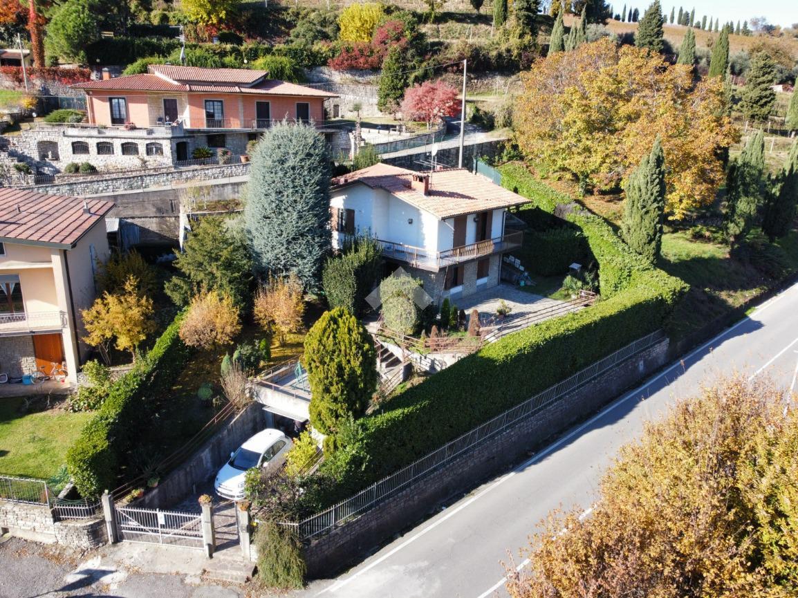 Villa in vendita a Grumello Del Monte
