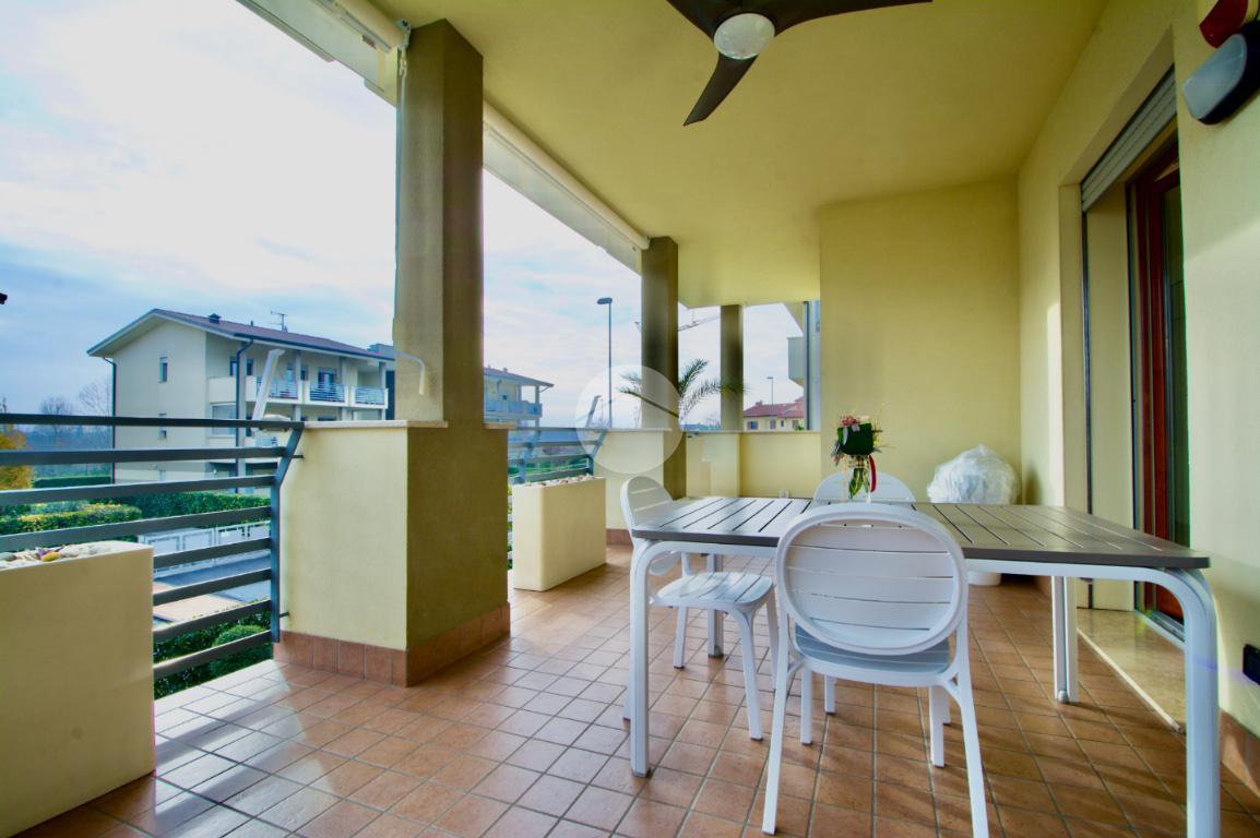 Appartamento in vendita a Desenzano Del Garda