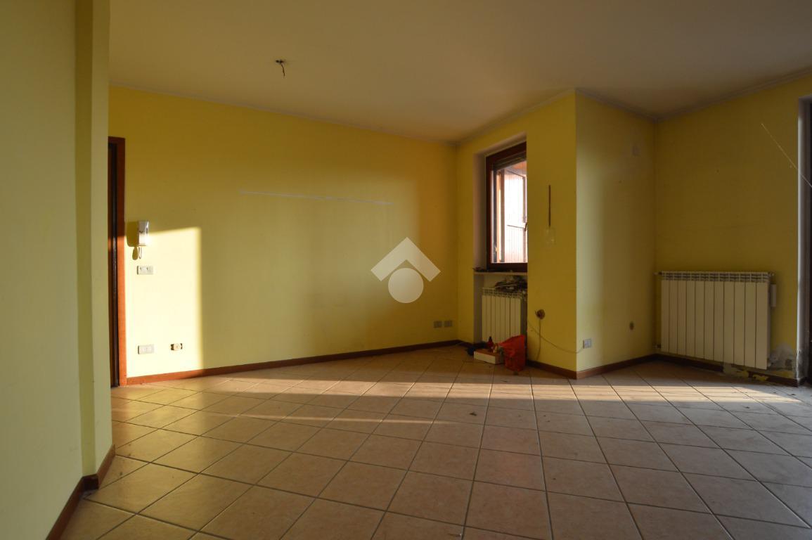 Appartamento in vendita a Offlaga