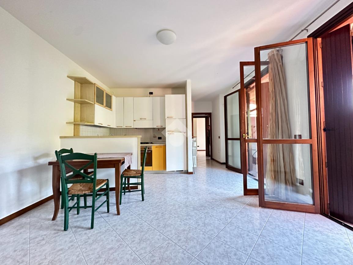 Appartamento in vendita a Desenzano Del Garda