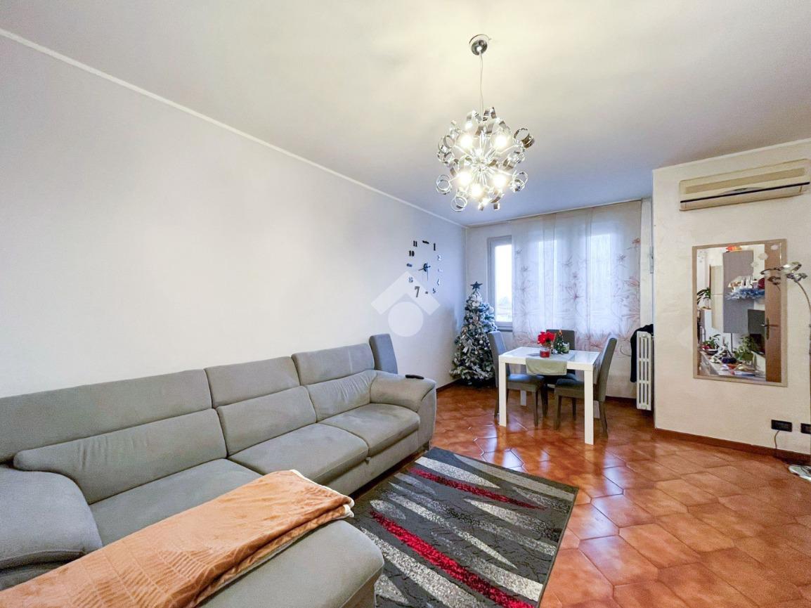 Appartamento in vendita a Longhena