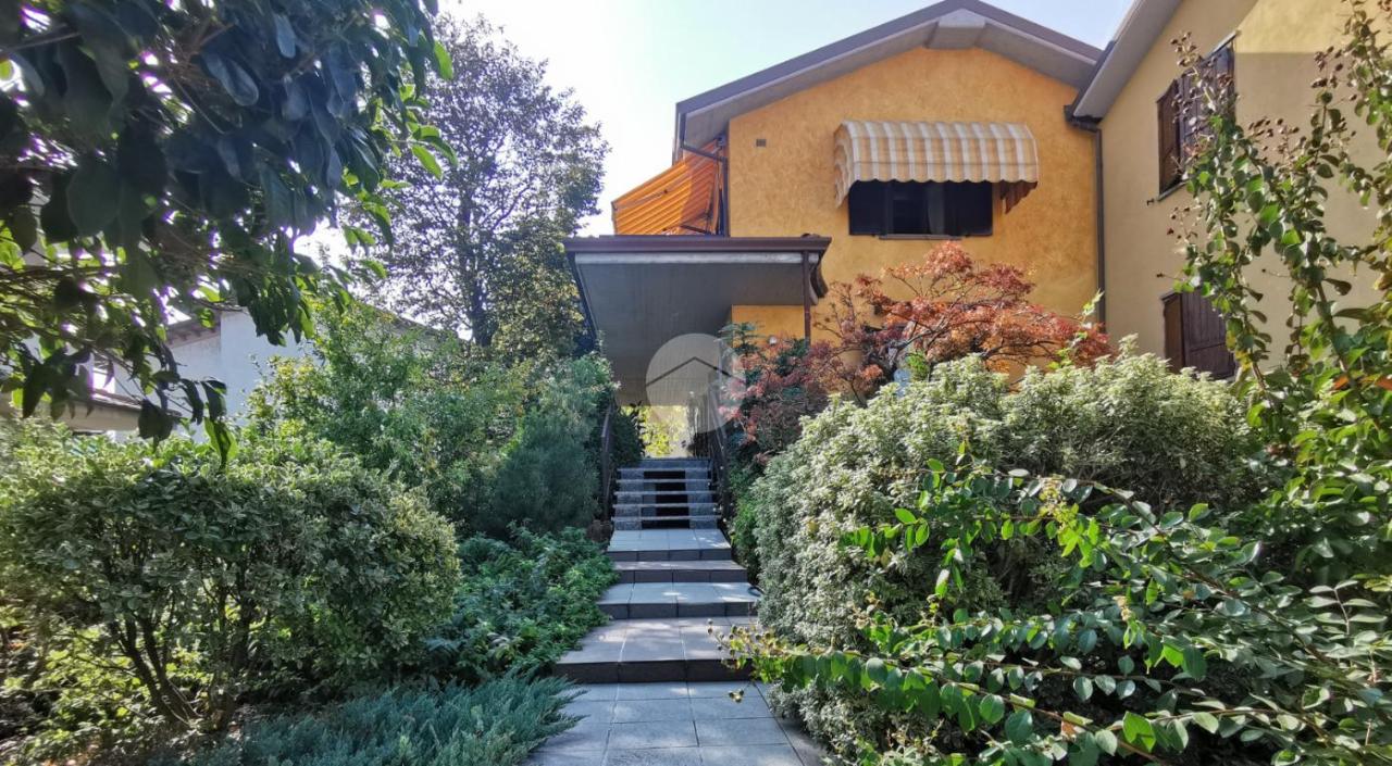 Villa a schiera in vendita a Pontoglio