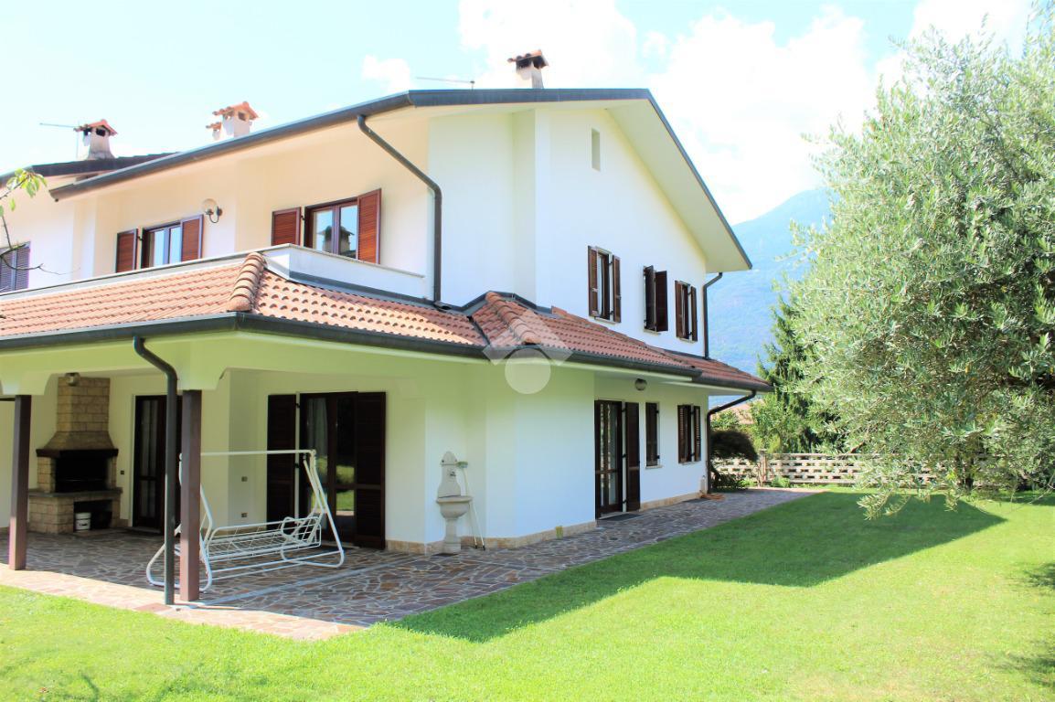 Villa in vendita a Pian Camuno