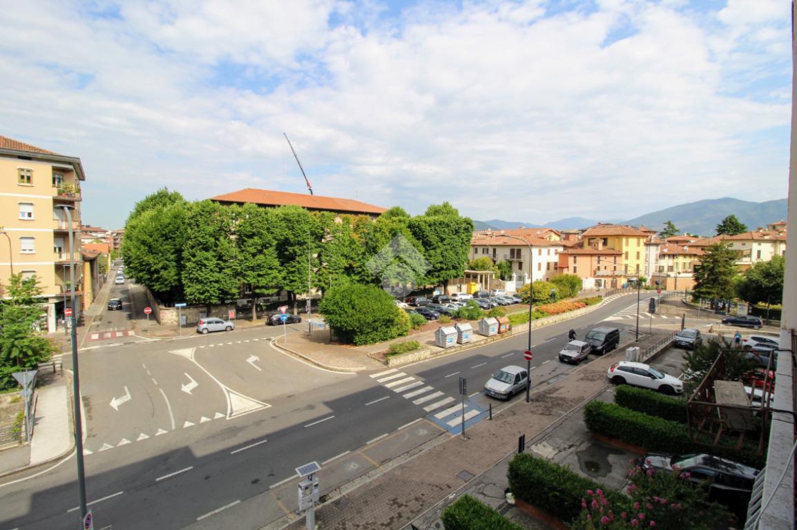 Appartamento in vendita a Brescia