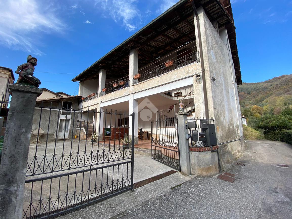 Rustico in vendita a Provaglio D'Iseo