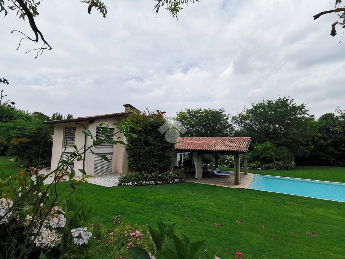 Villa in vendita a Provaglio D'Iseo