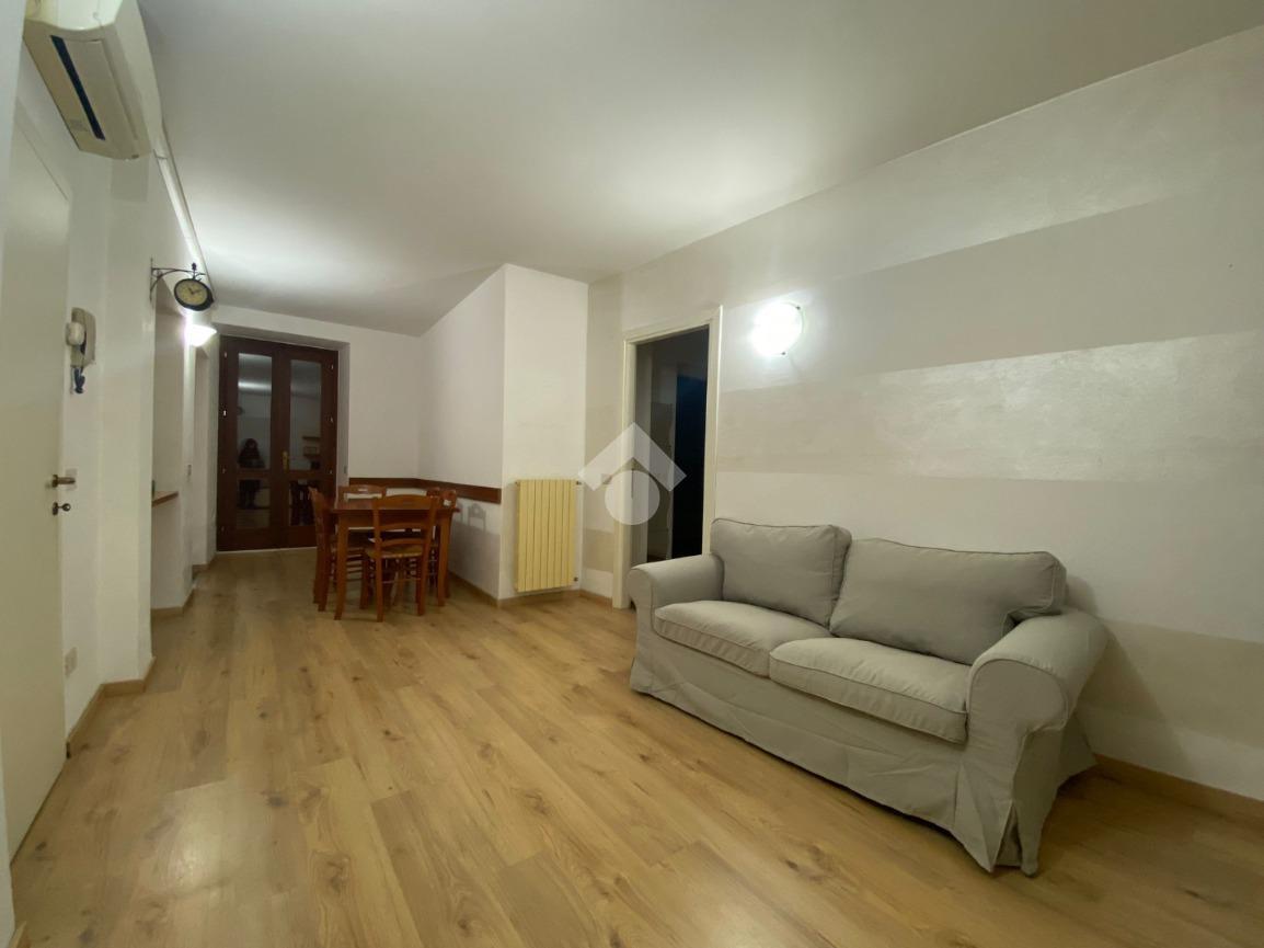 Appartamento in affitto a Iseo