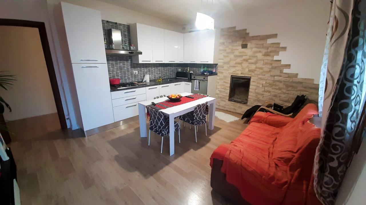 Appartamento in vendita a Bucine