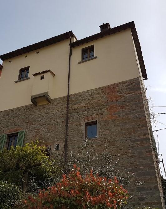 Palazzo in vendita a Loro Ciuffenna